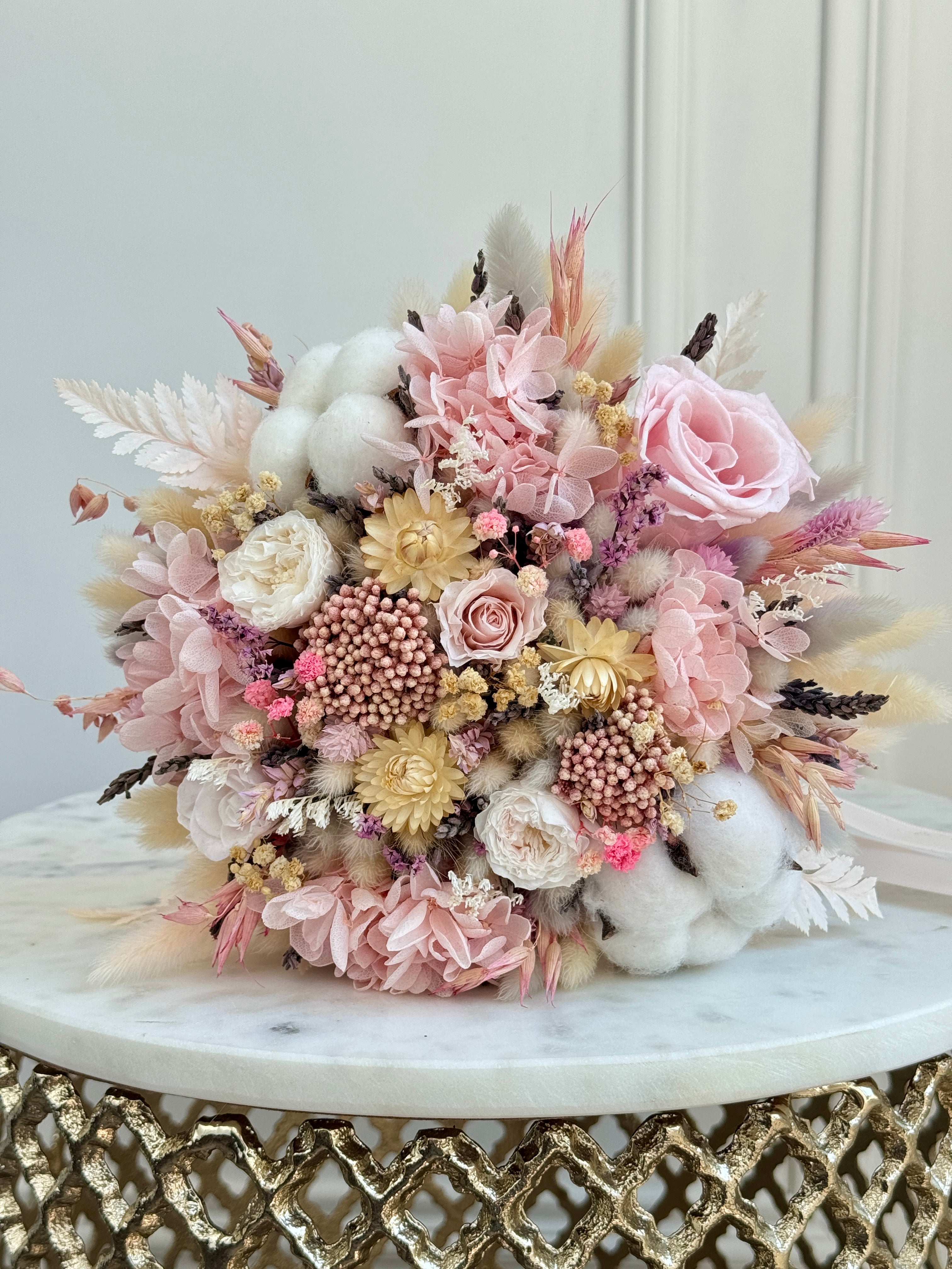 Soft Memories | Preserved Flower Arrangement – MIKONA Flowers LLC